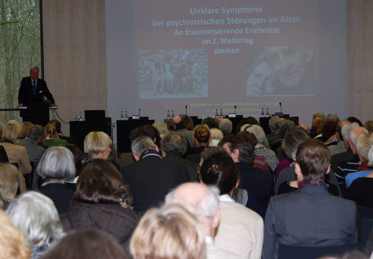 Archiv 2013 - vollständiger Artikel: UKM Pressemitteilungen Archiv 2013